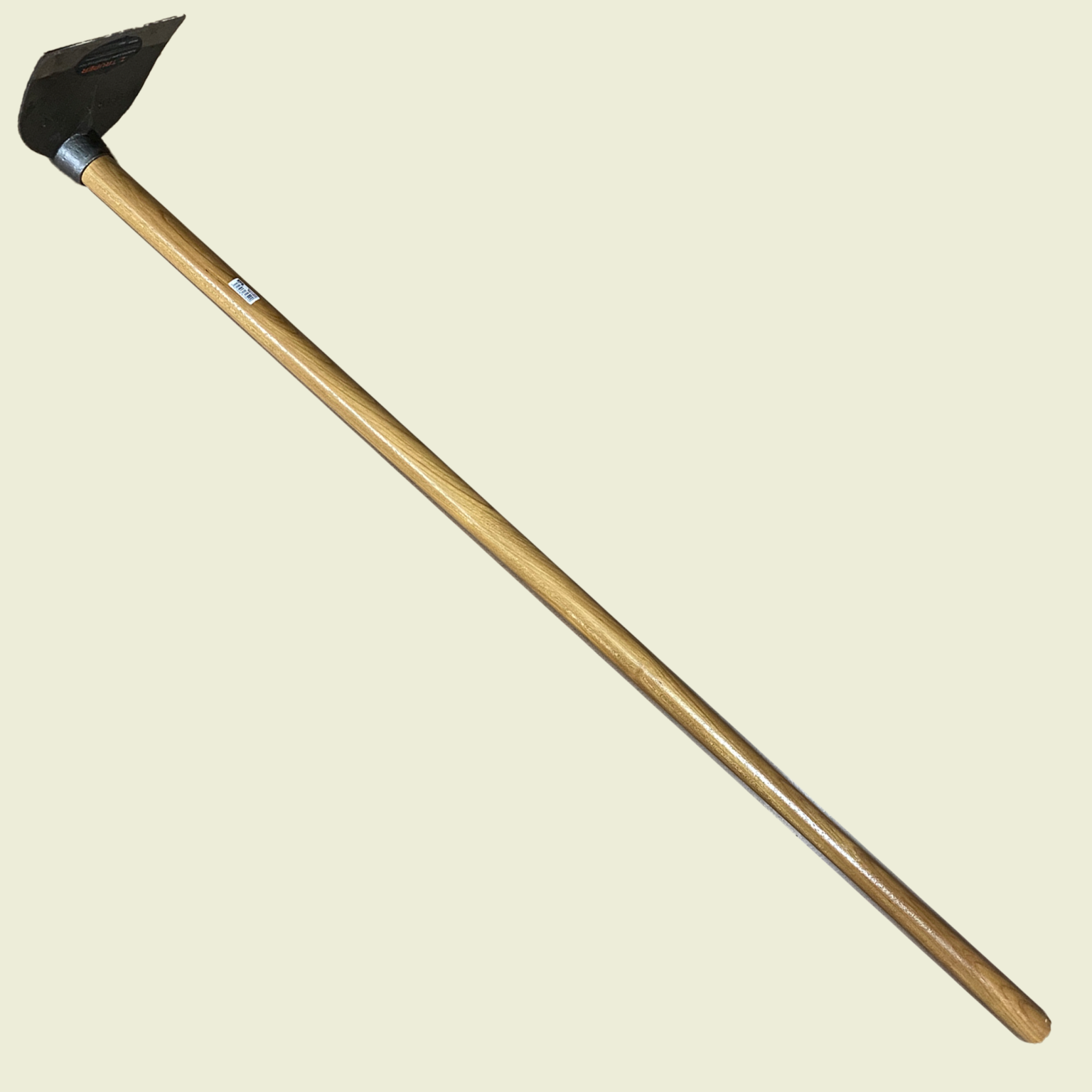 Truper 7″ Hoe With 54″ Handle • Samaroo's Materials & General LTD