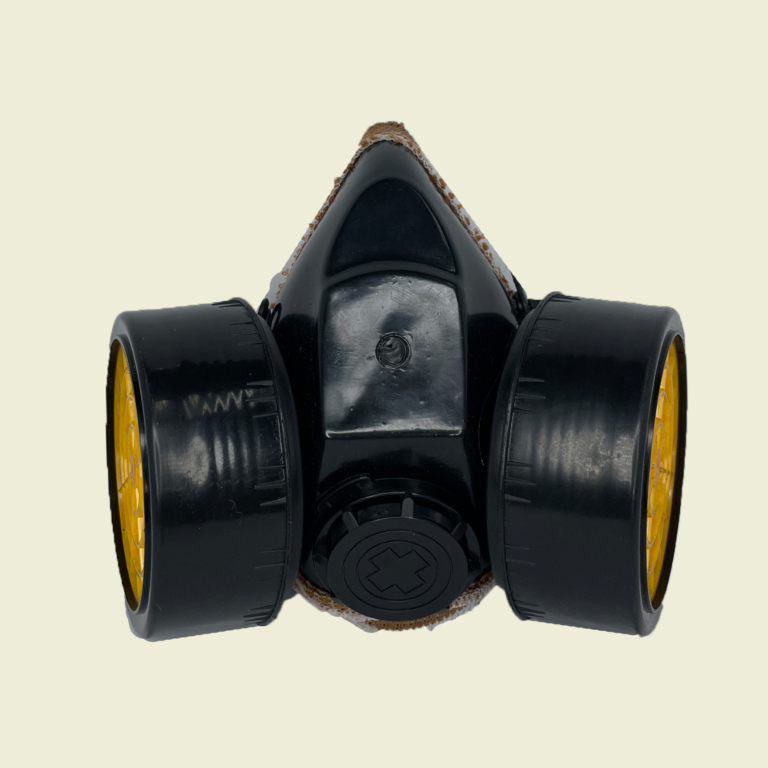 Hunter Single-Cartridge Respirator Face Mask • Samaroo's Materials ...