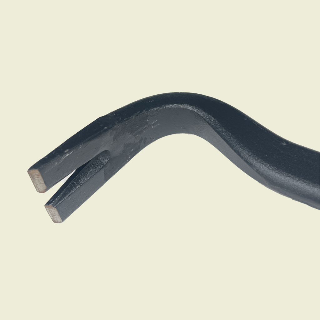 Tolsen 48″ Industrial Crowbar • Samaroo's Materials & General LTD